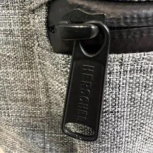 Herschel Supply Company | Bags | Nwot Herschel Supply Co Pop Quiz ...